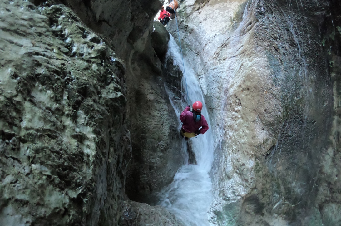 Canyoning Inachos | Trekking Hellas