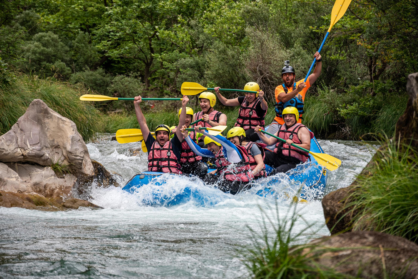 Σχολή Οδηγών Ποταμού (Rafting) | Trekking Hellas
