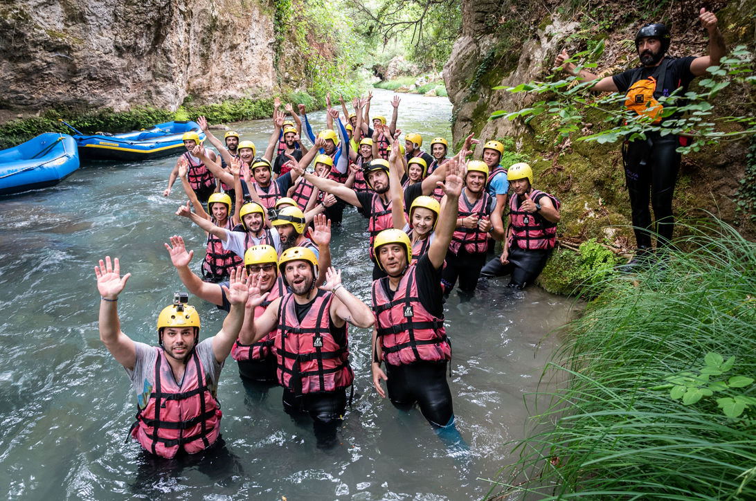 Rafting στα ωραιότερα ποτάμια από την Ήπειρο μέχρι και την Πελοπόννησο ...