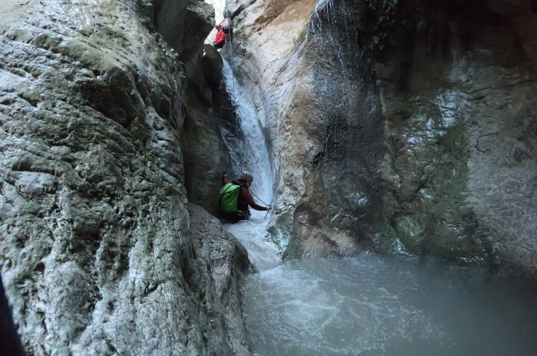 Canyoning Inachos | Trekking Hellas